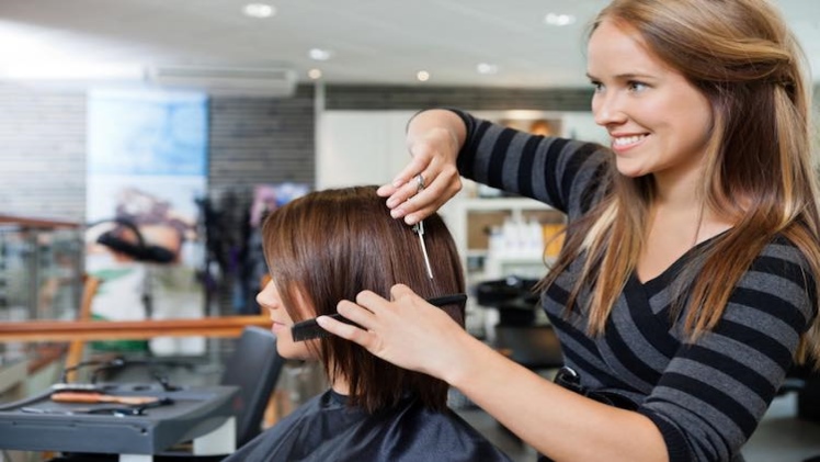 What are the Different Types of Salon Services? - Stylishster